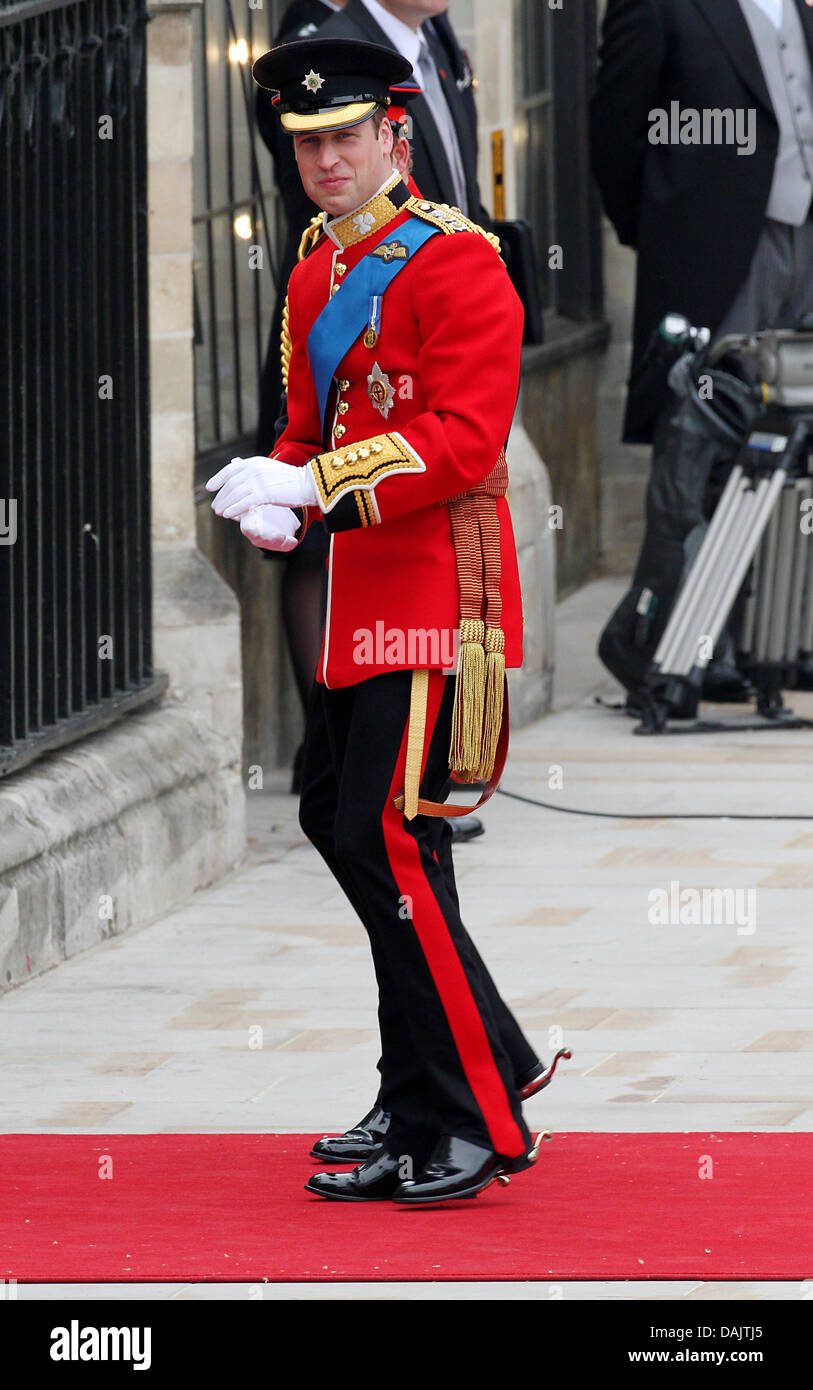 The groom Prince William arrives at Westminster Abbey, in London ...