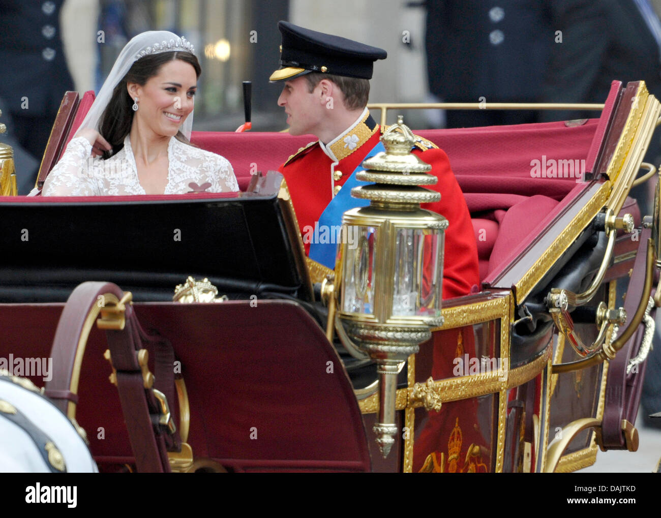 Prince William and Princess Catherine leave Westminster Abbey after ...