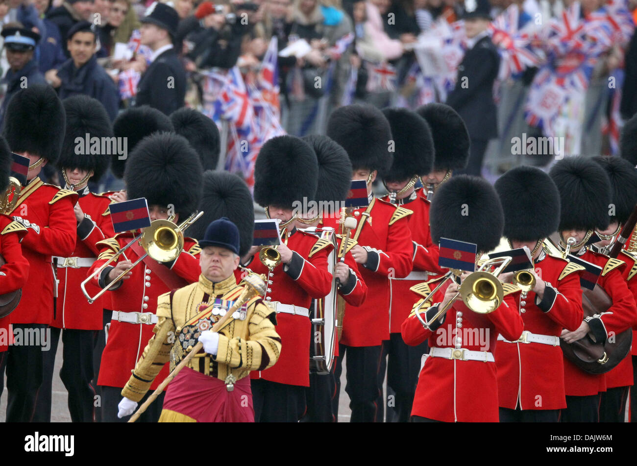 The guards band march in front of Buckingham Palace in London, Britain ...