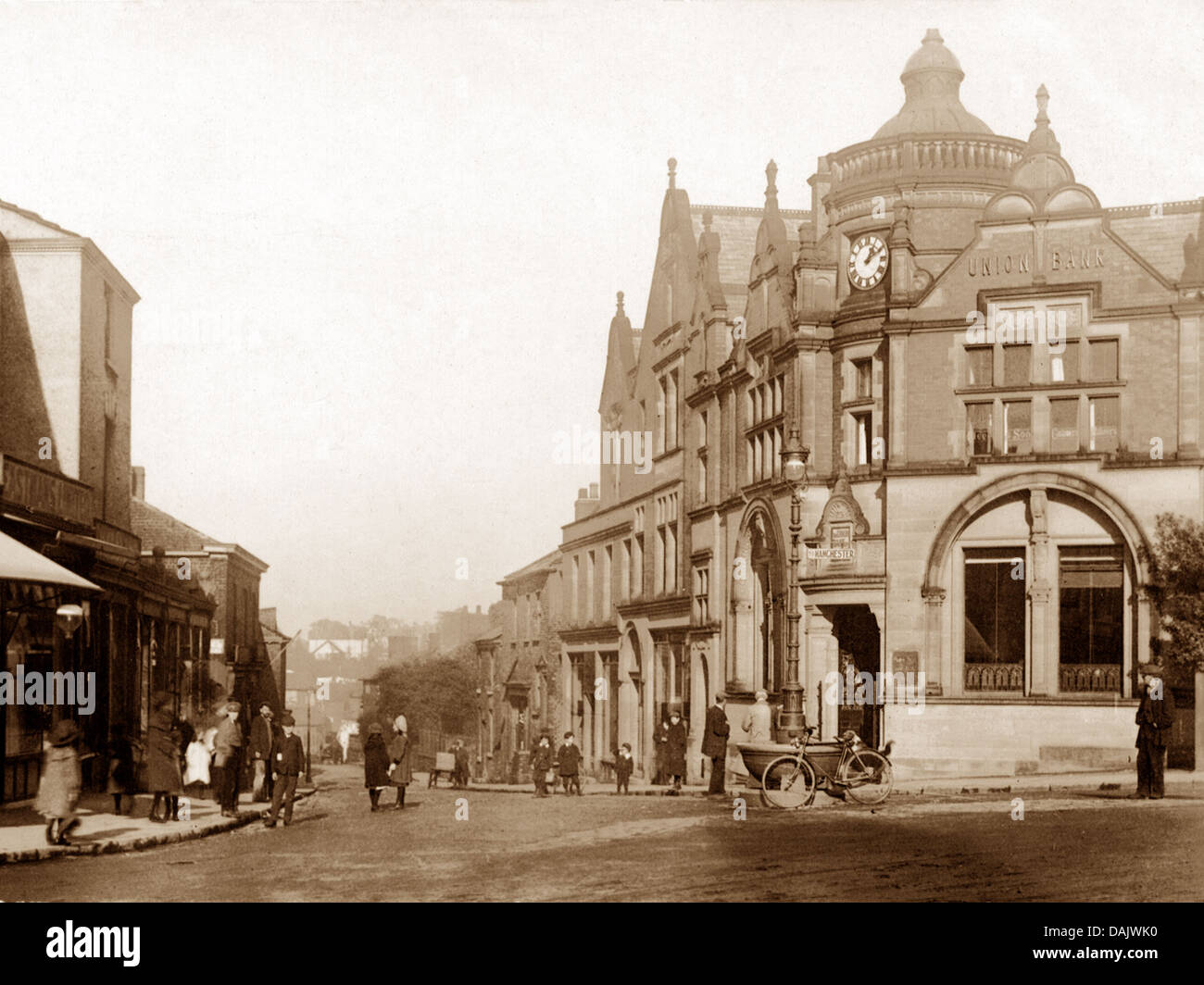 Wilmslow cheshire hi-res stock photography and images - Alamy