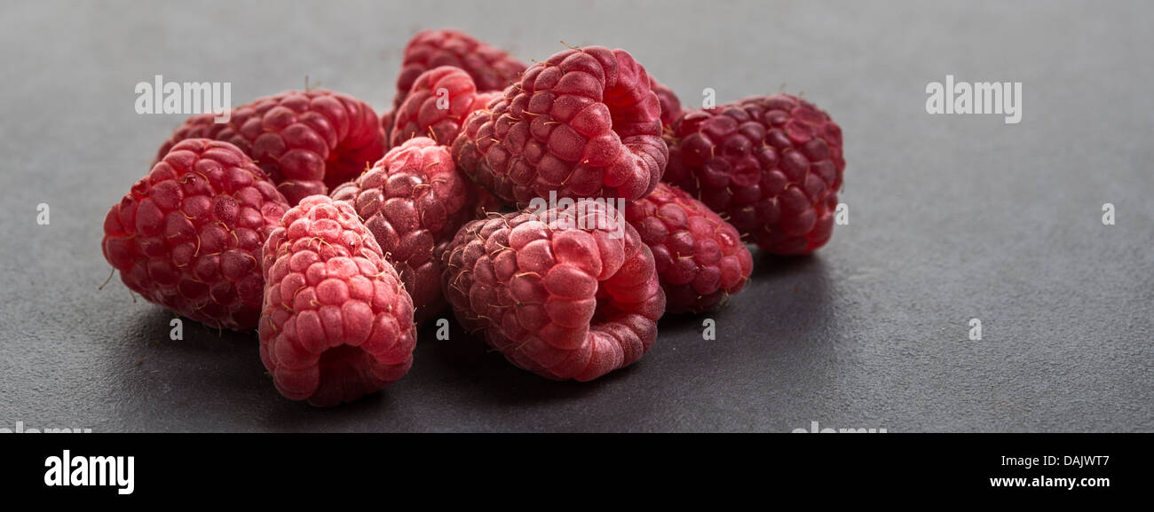 Rubus idaeus hi-res stock photography and images - Alamy