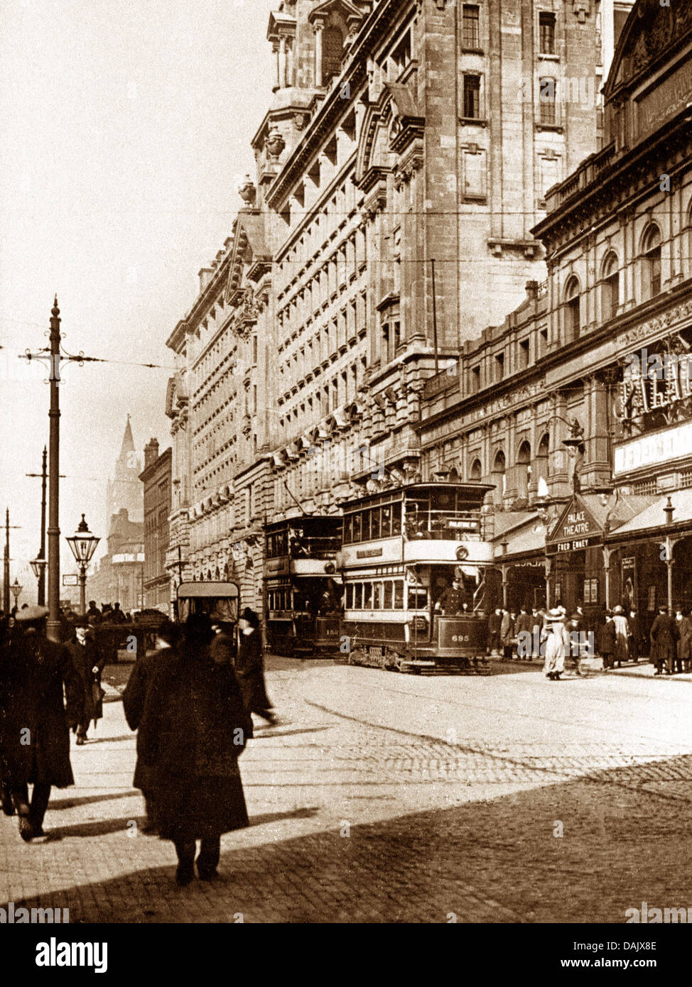 Manchester Oxford Street High Resolution Stock Photography and Images ...