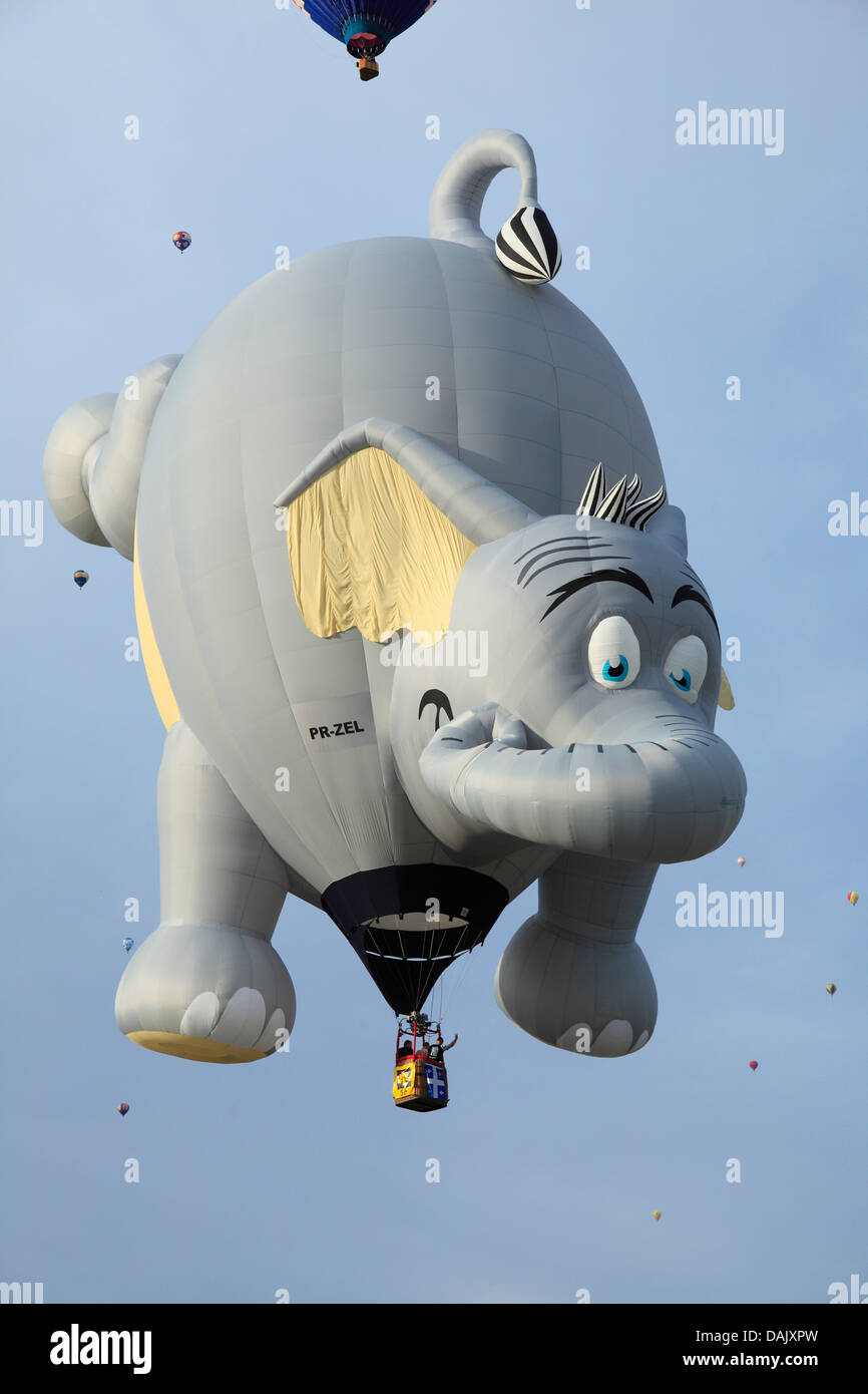 Unusual balloon shapes hi-res stock photography and images - Alamy