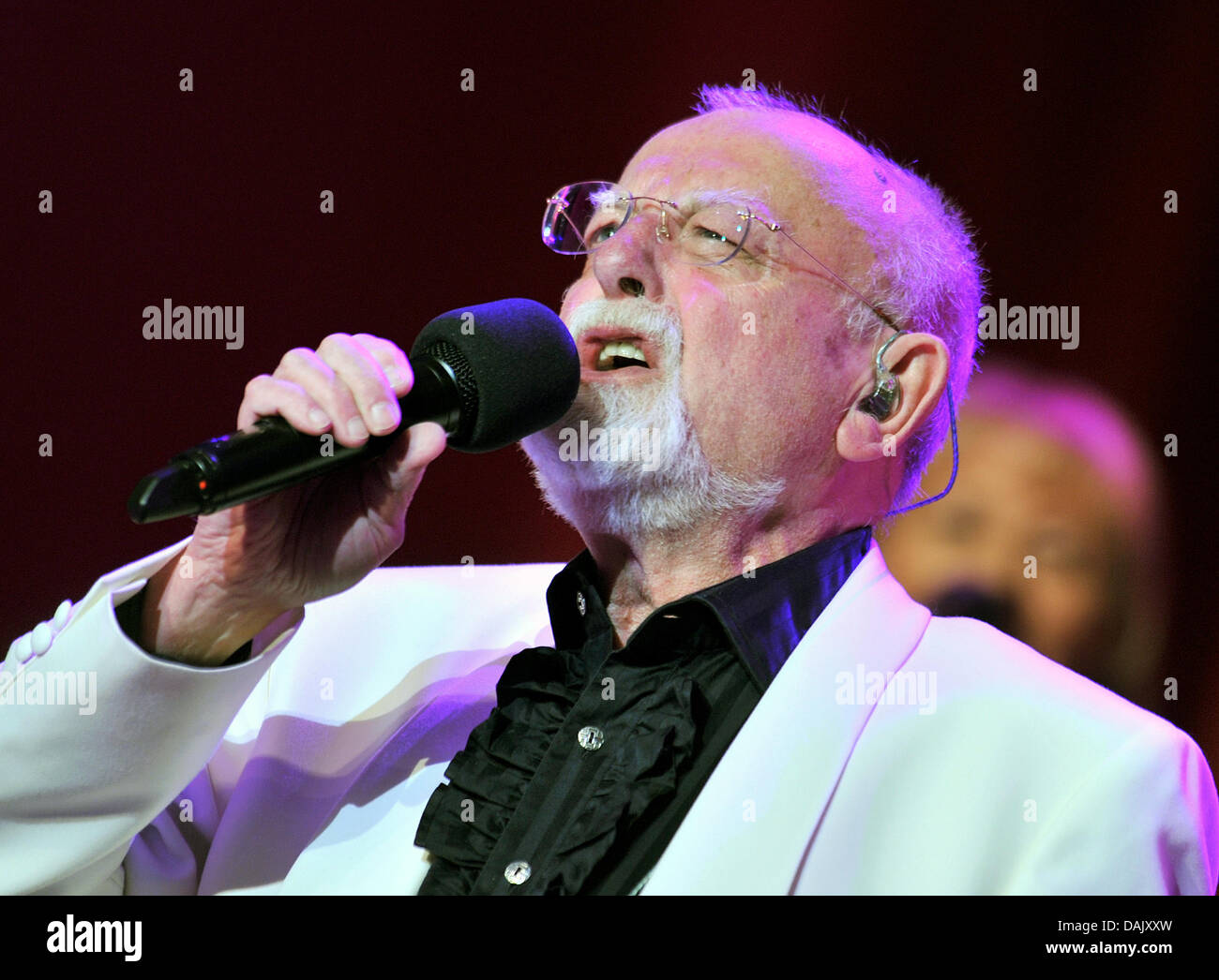 The British pop singer Roger Whittaker celebrates the start of his ...