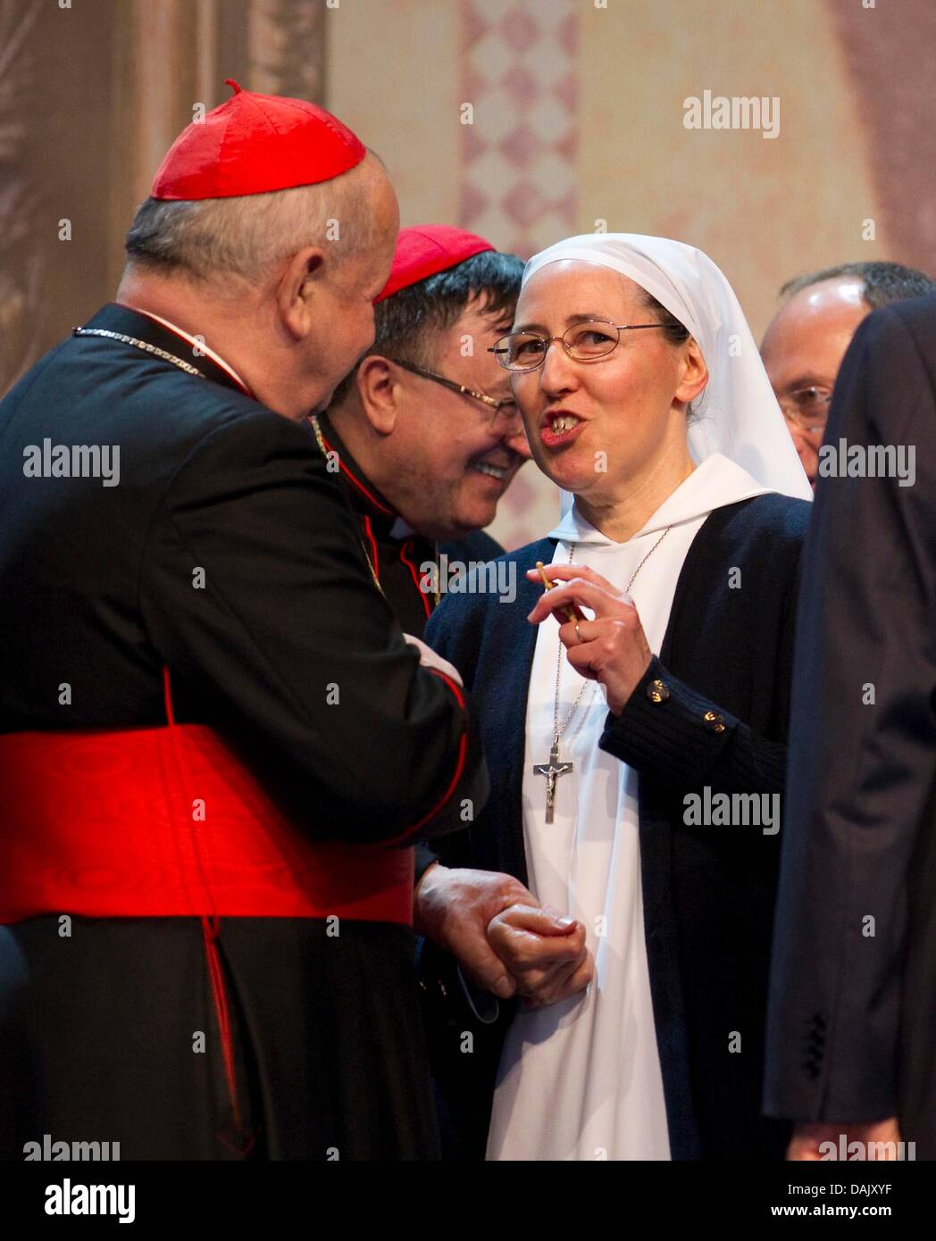 Sister Marie Simon-Pierre from the ofers of the "Little Sister" waits ...
