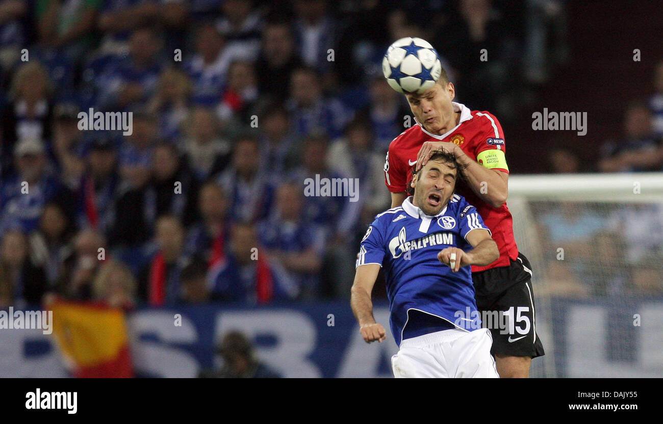Nemanja vidic champions league hi-res stock photography and images - Alamy