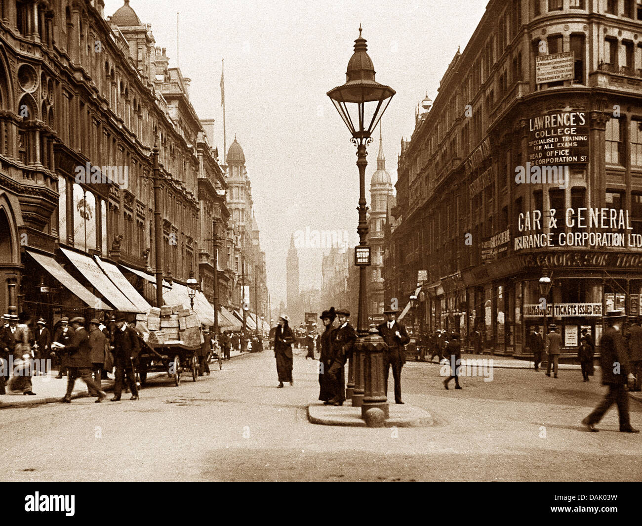 Birmingham Corporation Street High Resolution Stock Photography and ...