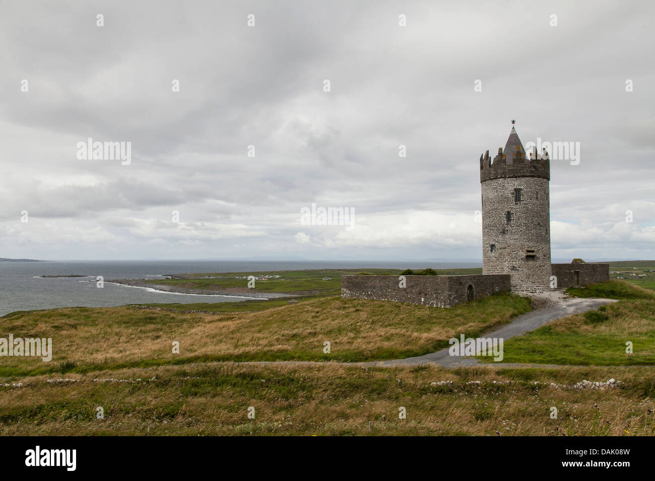 Irish tower house hi-res stock photography and images - Alamy