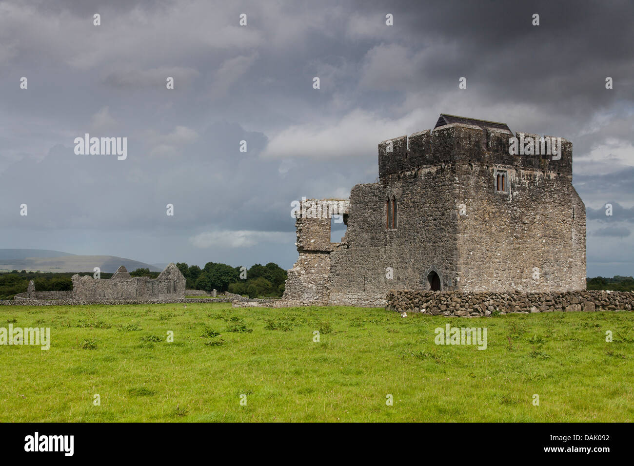 Ruins of the Kilmacduagh Monastery Stock Photo - Alamy
