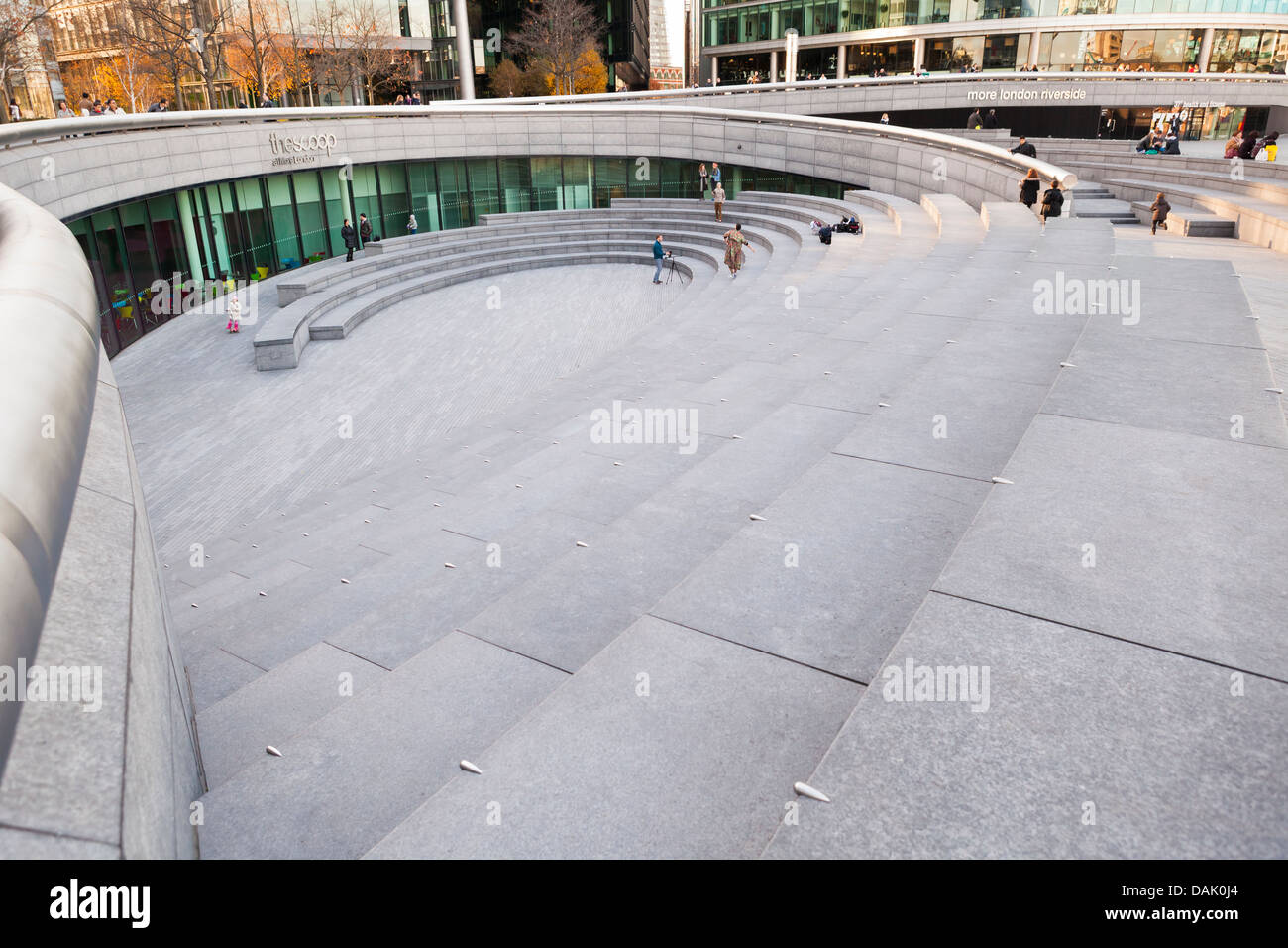 Open air theatre london hi-res stock photography and images - Alamy