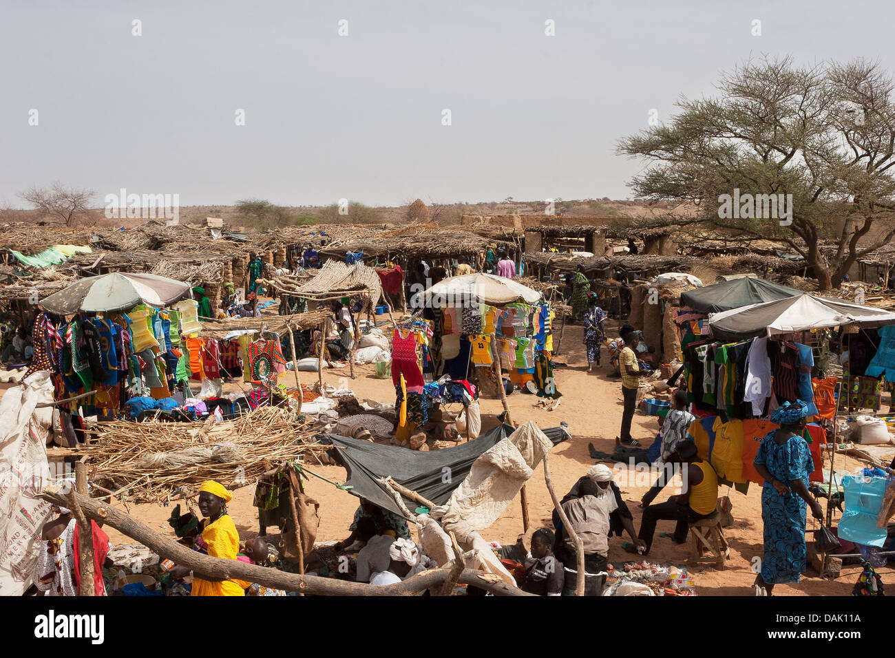 Dogon settlement High Resolution Stock Photography and Images - Alamy
