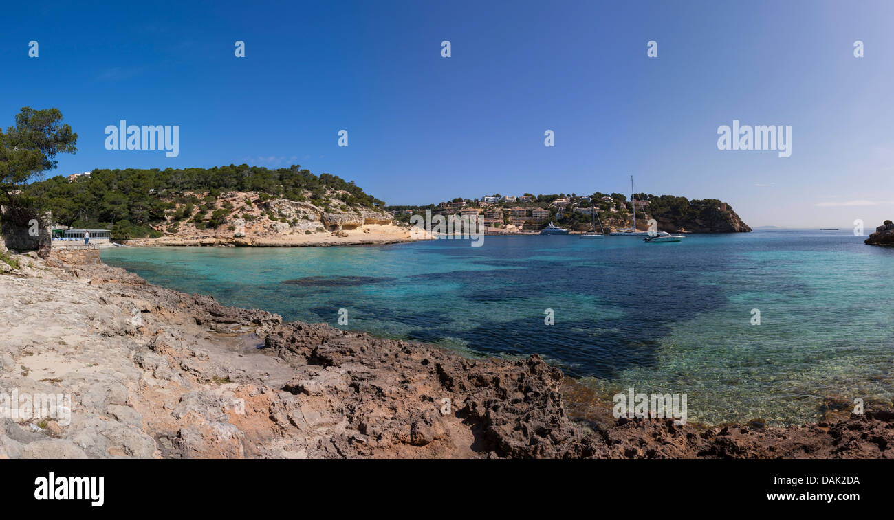 Three finger hi-res stock photography and images - Alamy