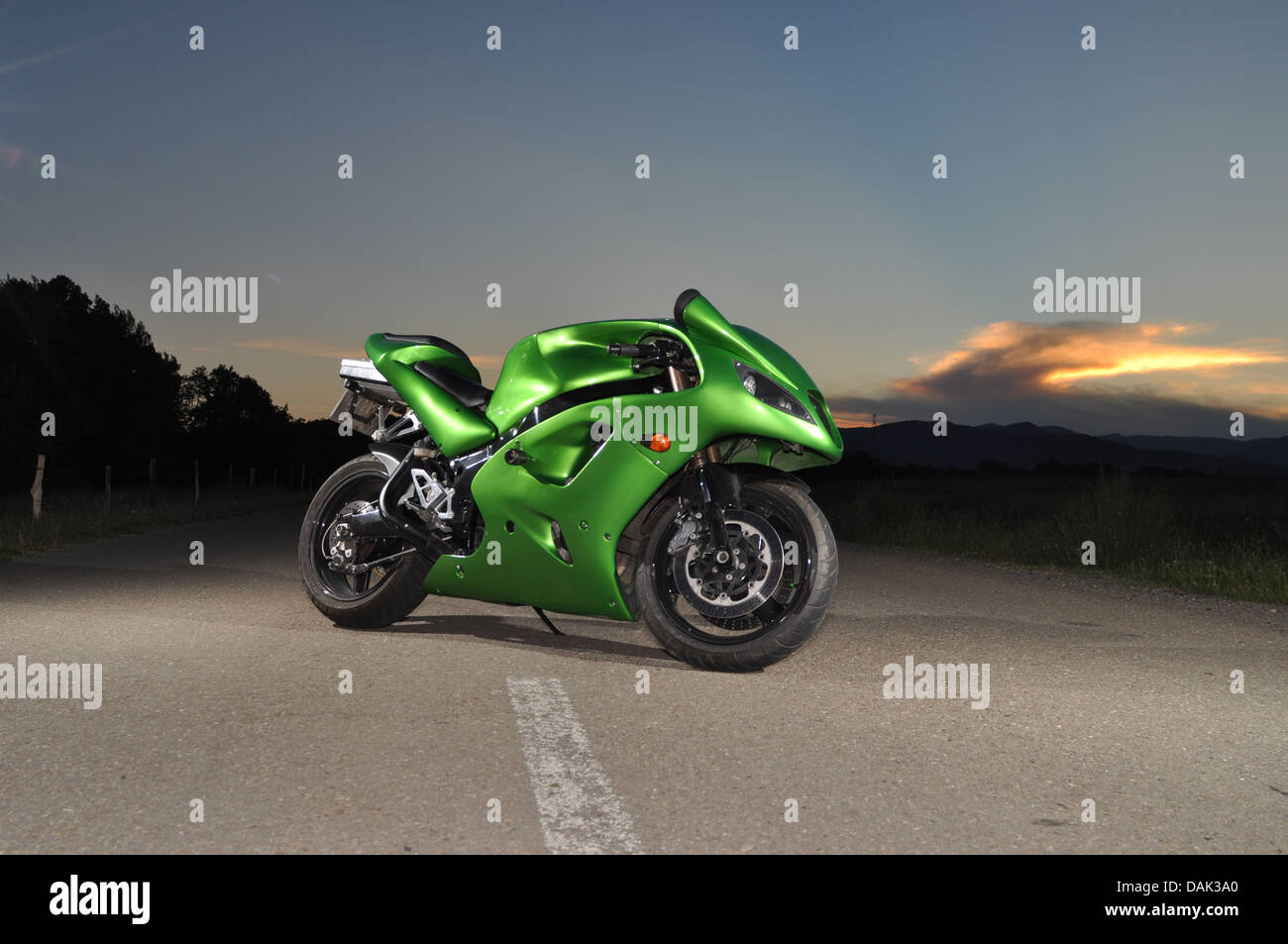green sport motorcycle Stock Photo - Alamy