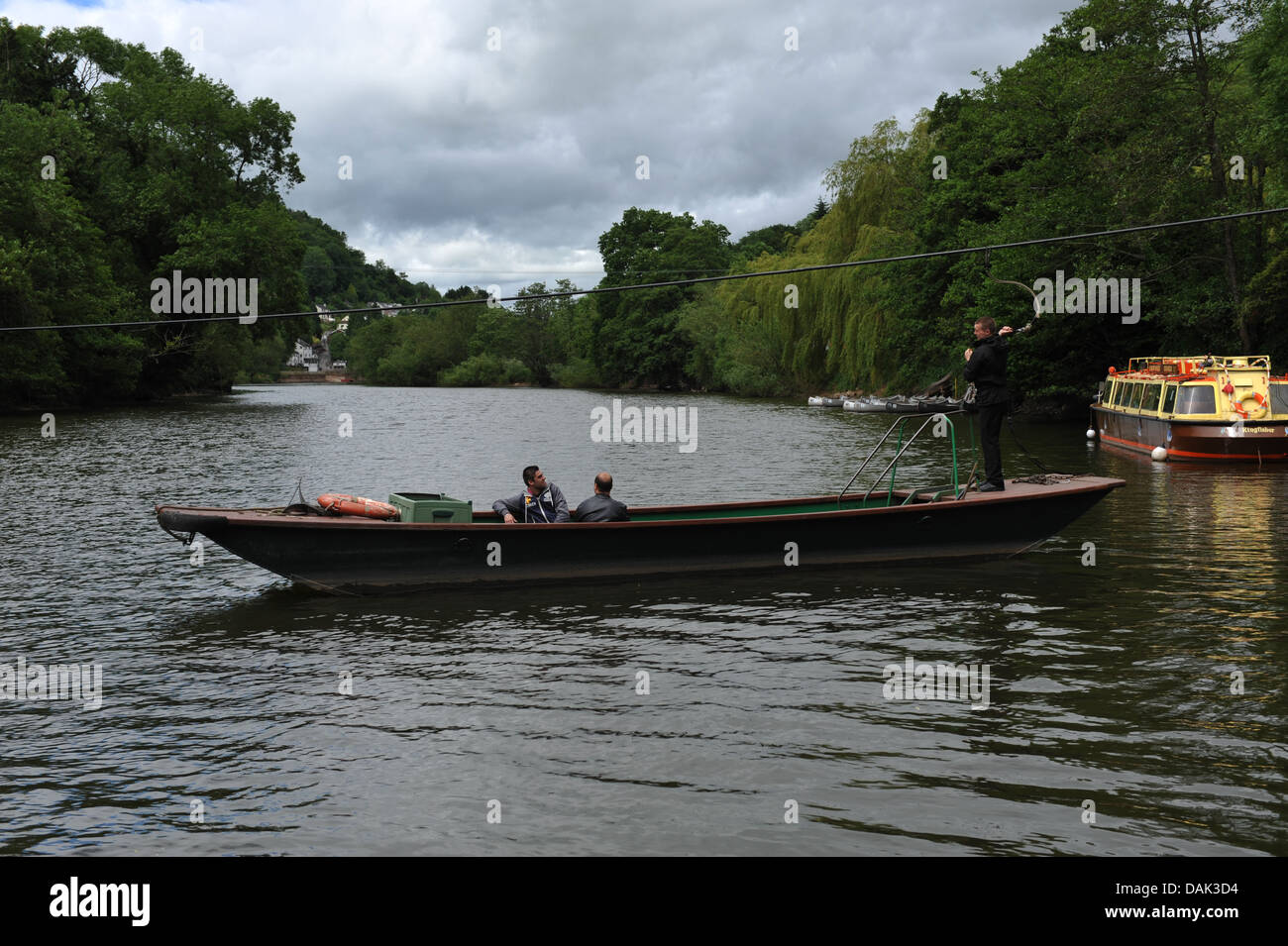 Ancient hand pulled ferry at Symonds Yat East on the River Wye Stock ...