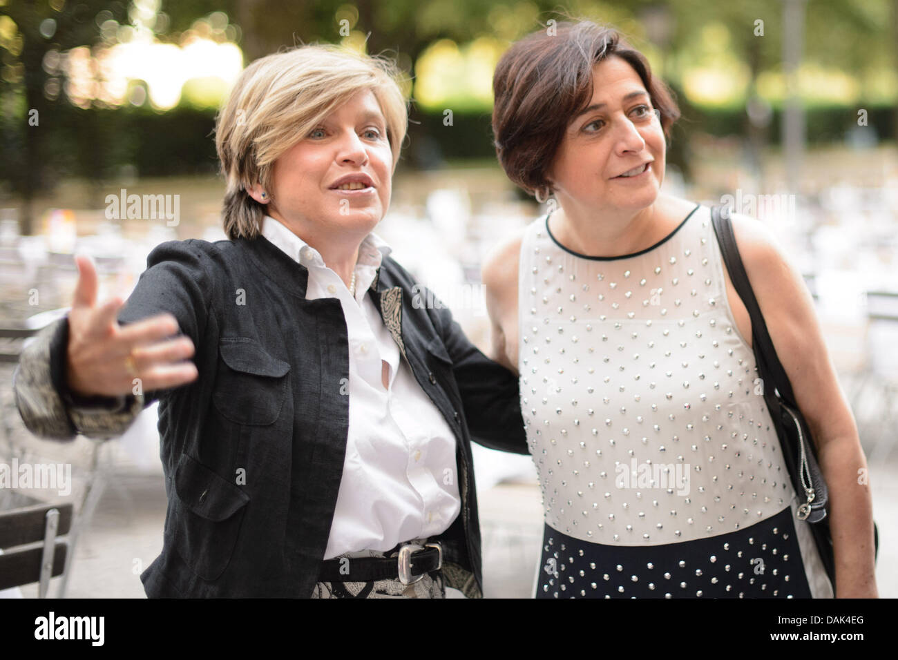 Steffi Czerny (left), Jaleh Bisharat and Ina Fried attends the ...
