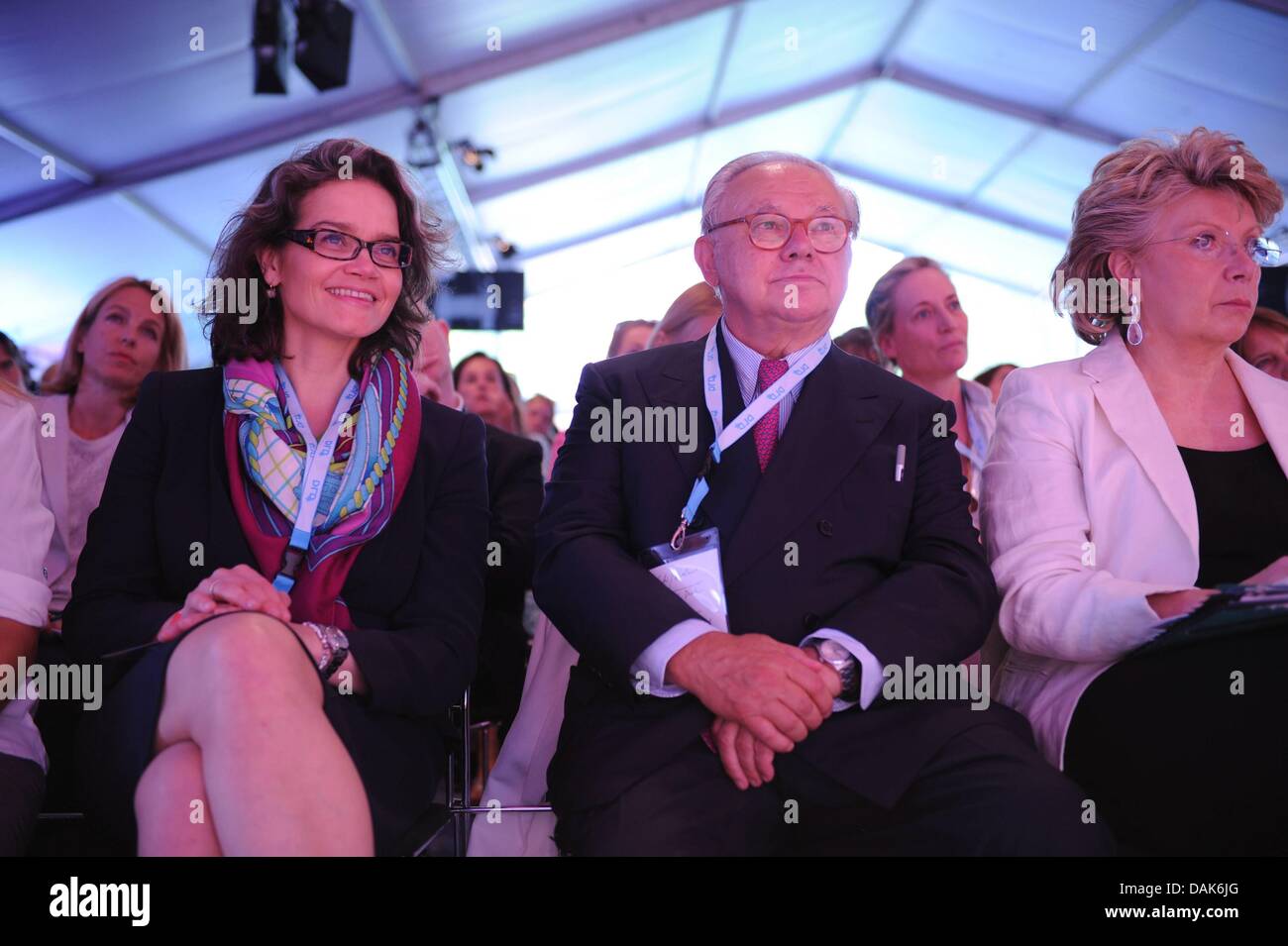 MUNICH/GERMANY - JULY 15: (l-r) Claudia Nemat (Deutsche Telekom), Prof ...