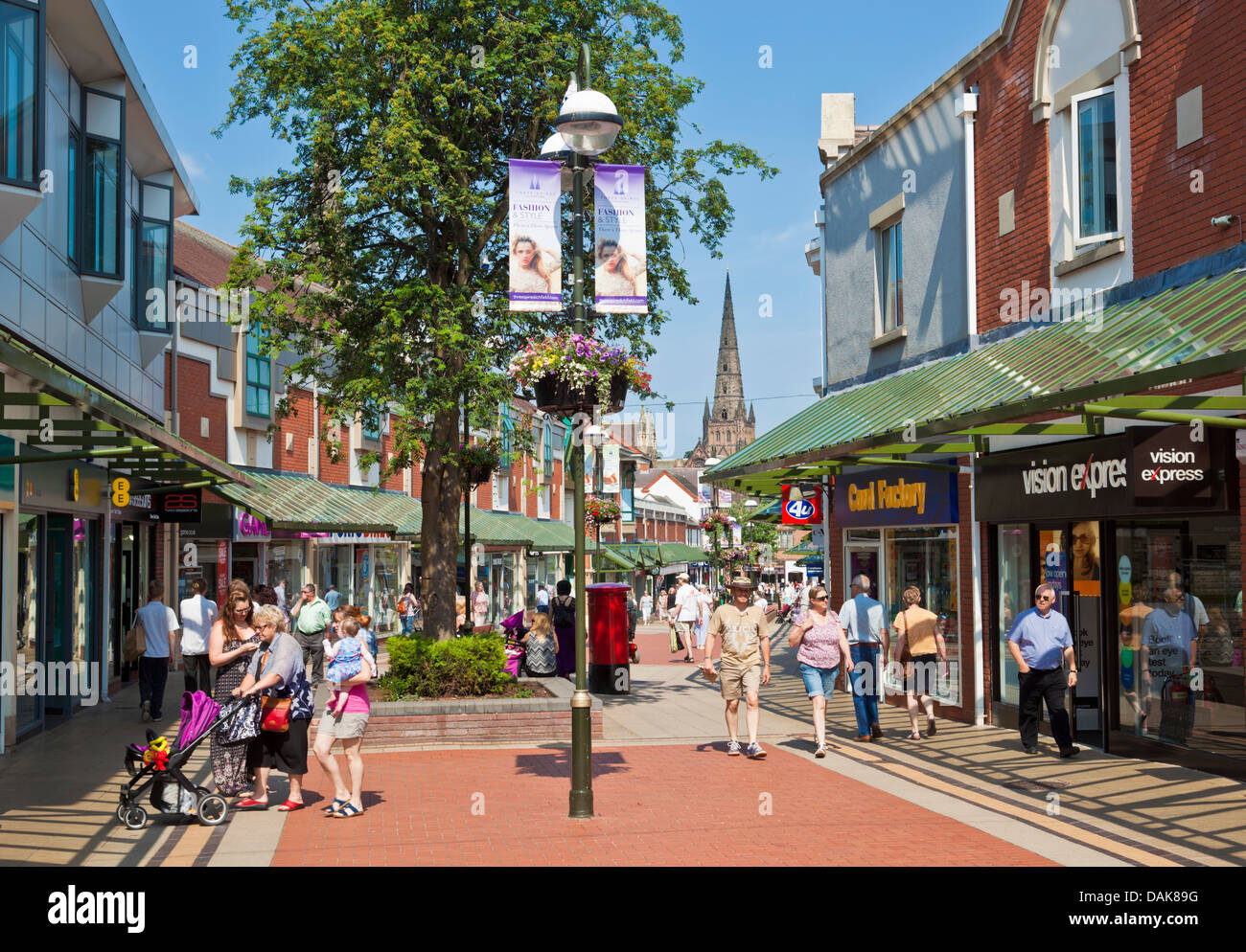 Lichfield shops hi-res stock photography and images - Alamy