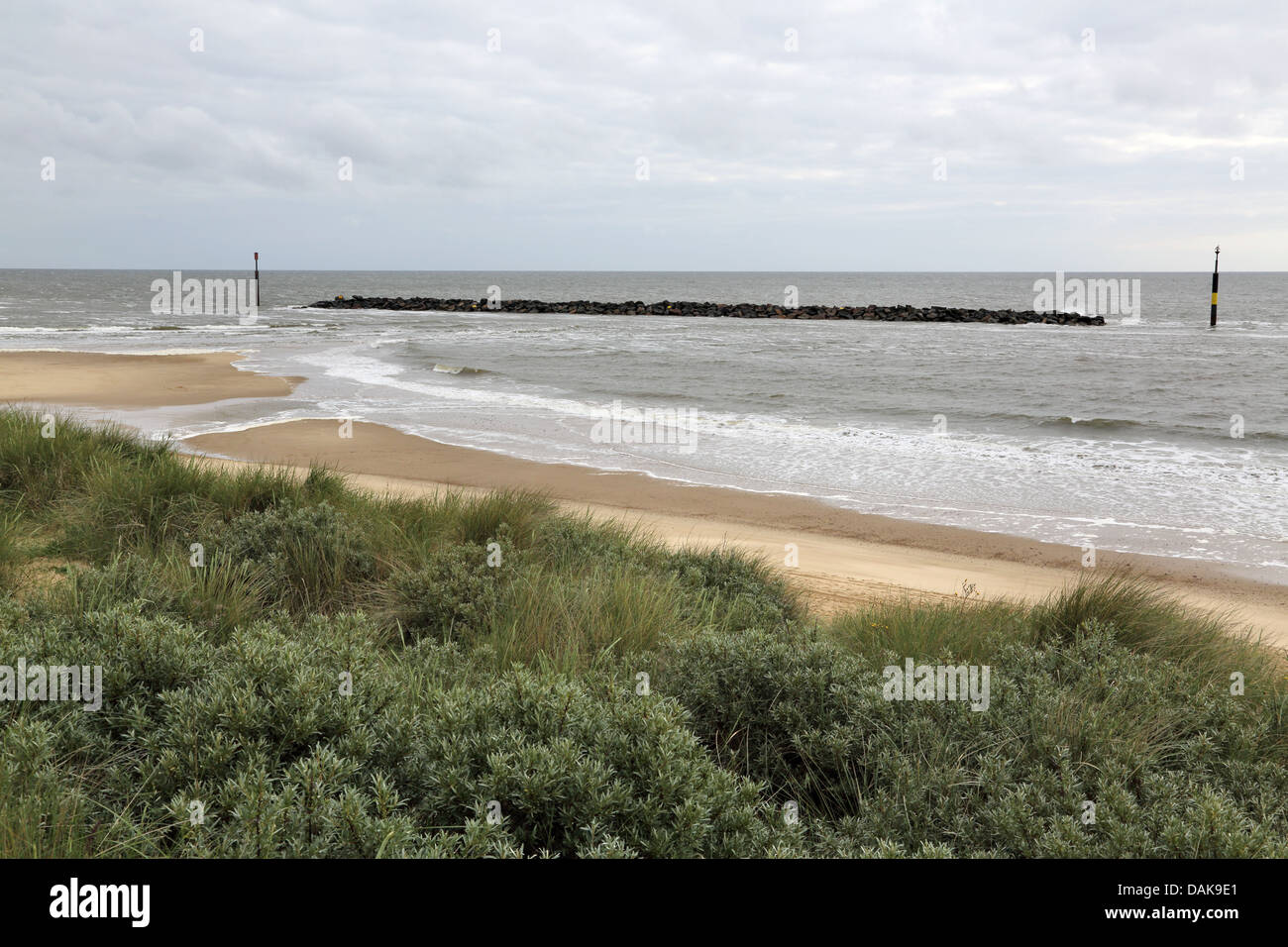 sea palling on the norfolk coast Stock Photo - Alamy
