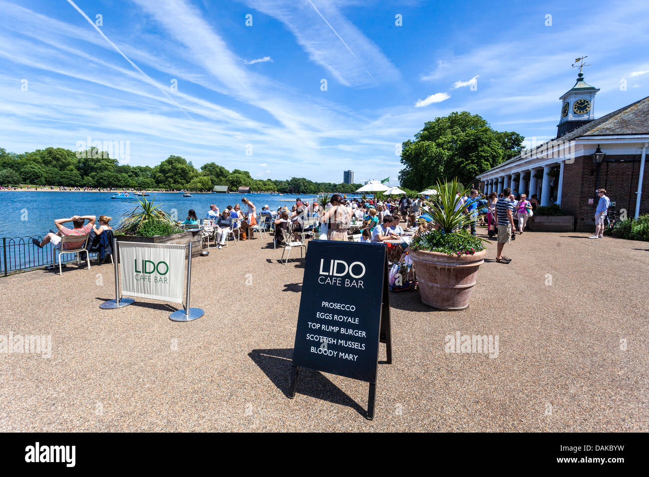 The Serpentine Lido cafe bar, Hyde Park, London, England, UK Stock ...