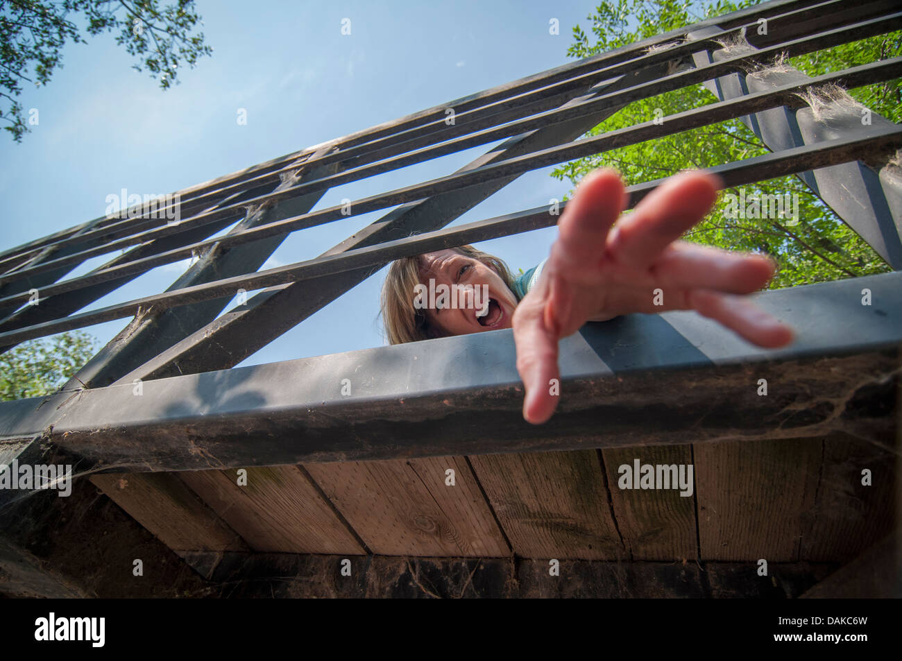 Woman with outstretched hand hi-res stock photography and images - Alamy