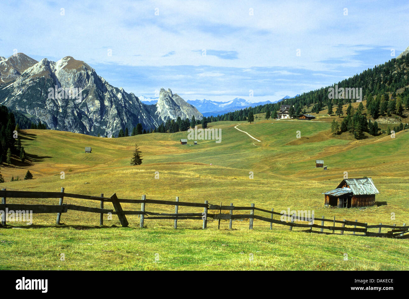 Prato piazza and rosskofel mountain group hi-res stock photography and ...