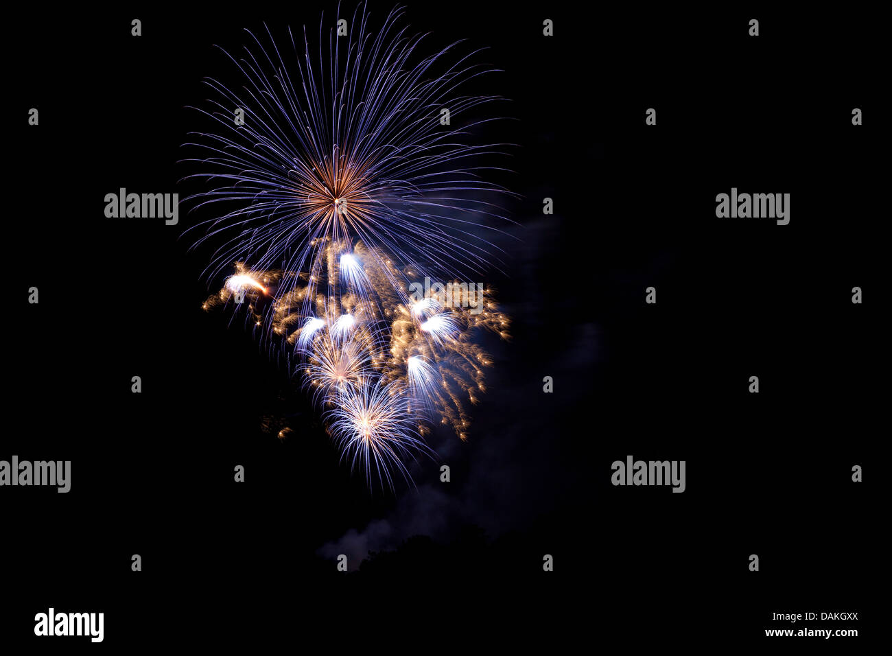 Firework explosions hi-res stock photography and images - Alamy