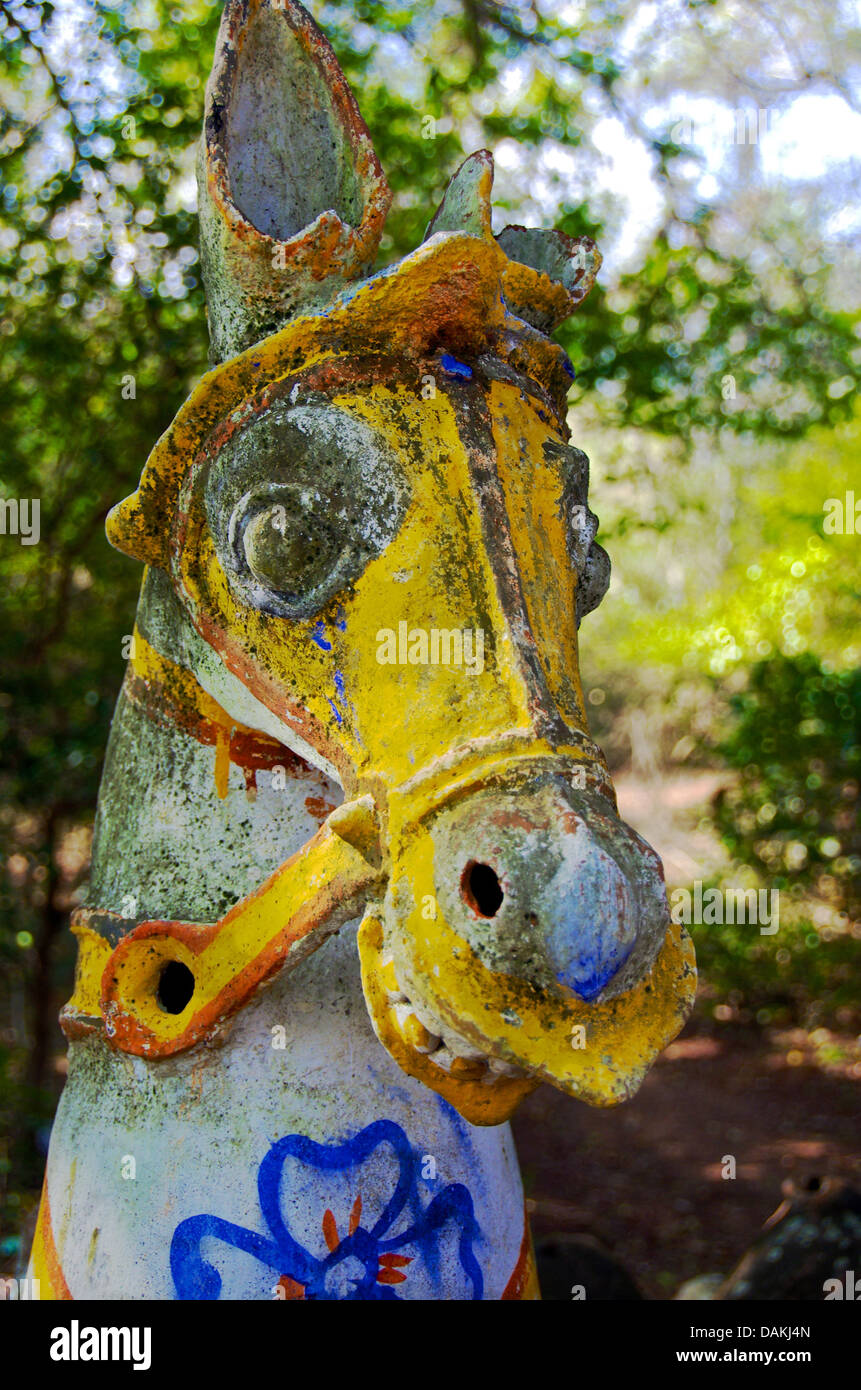 Terracotta horse hi-res stock photography and images - Alamy