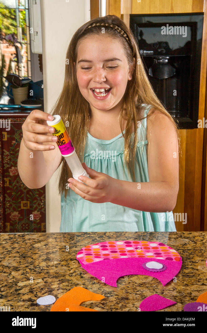 Arts And Crafts Gluing High Resolution Stock Photography and Images - Alamy