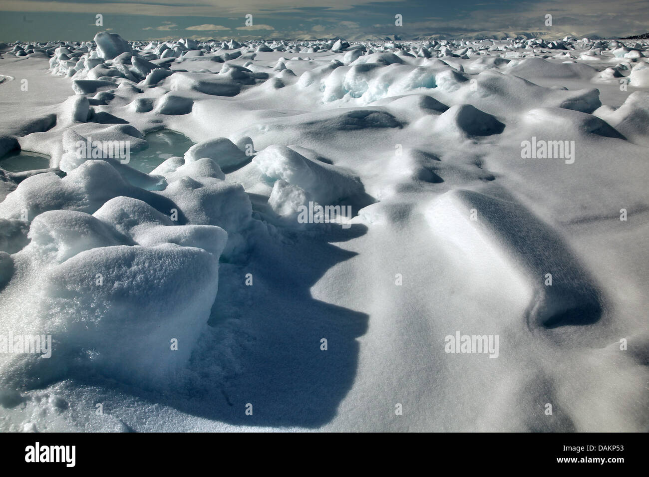 Arctic canada ice hi-res stock photography and images - Alamy