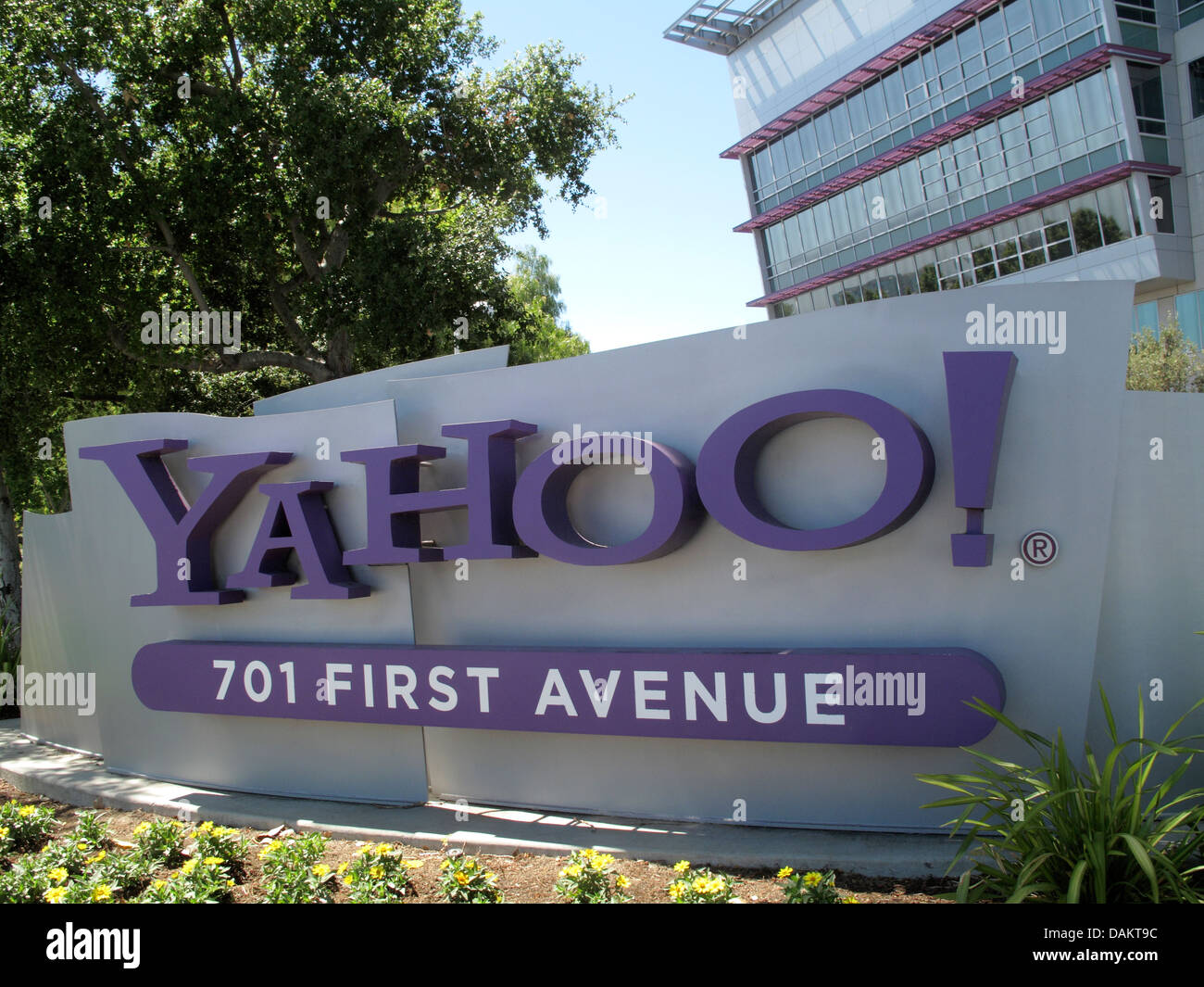 Yahoo headquarters hi-res stock photography and images - Alamy