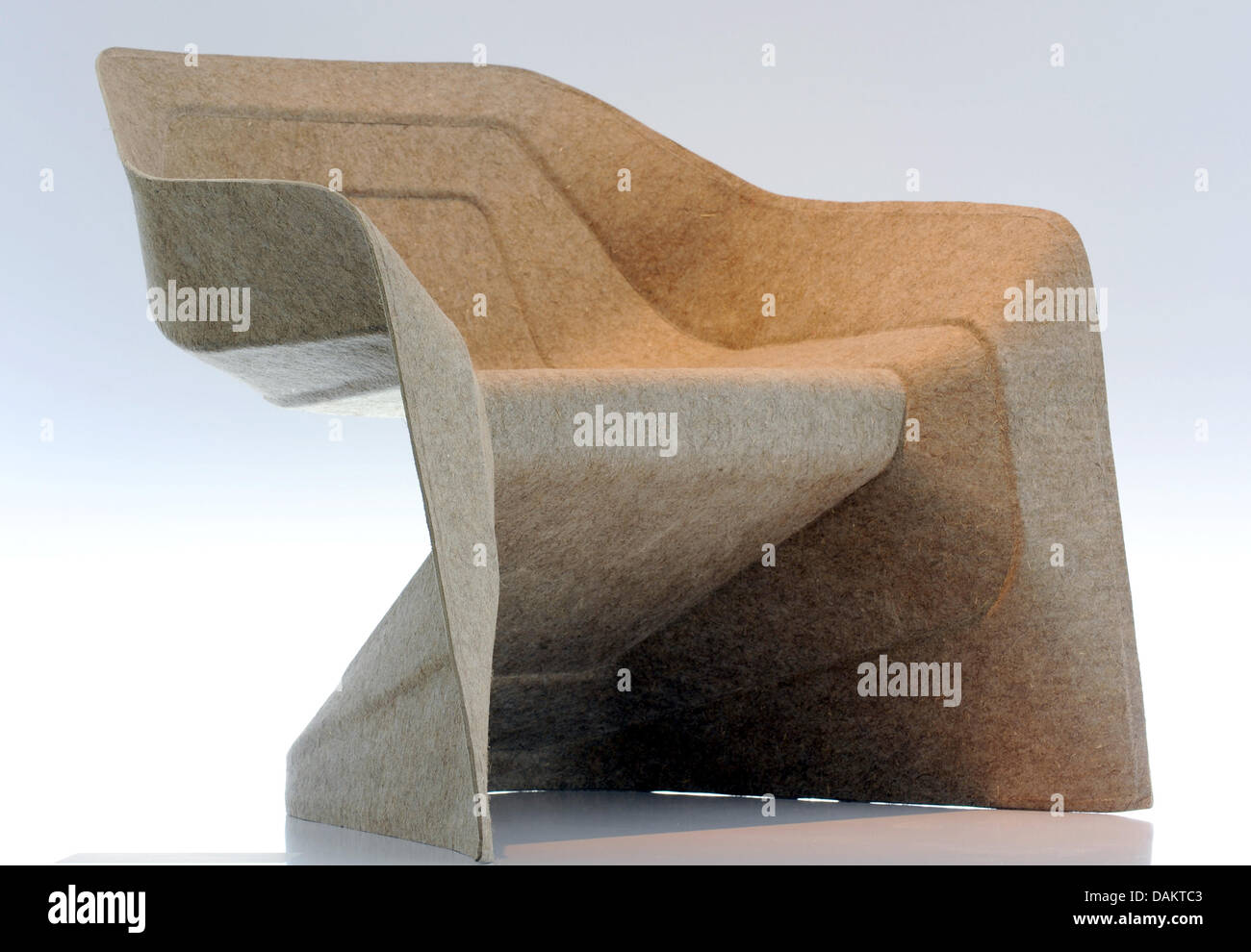 The so-called 'Hemp Chair' made of renewable, organic material by ...