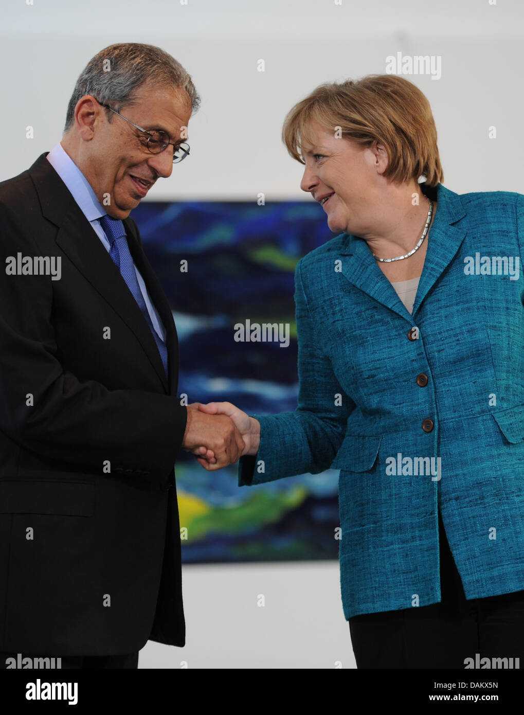 Secretary-General of the Arab League, Amre Moussa, and Chancellor of ...