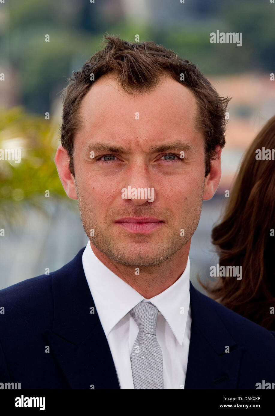 Actor Jude Law poses during the jury photocall at the Cannes Film ...