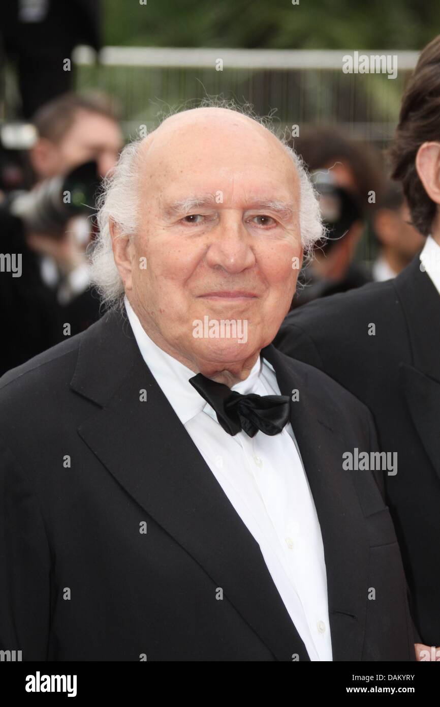 French actor Michel Piccoli attends the premiere of "Habemus Papam" at ...