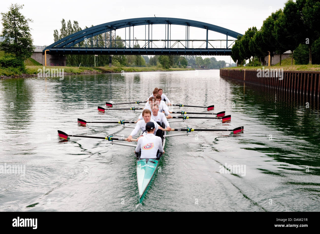 Rowing eight bottom hi-res stock photography and images - Alamy