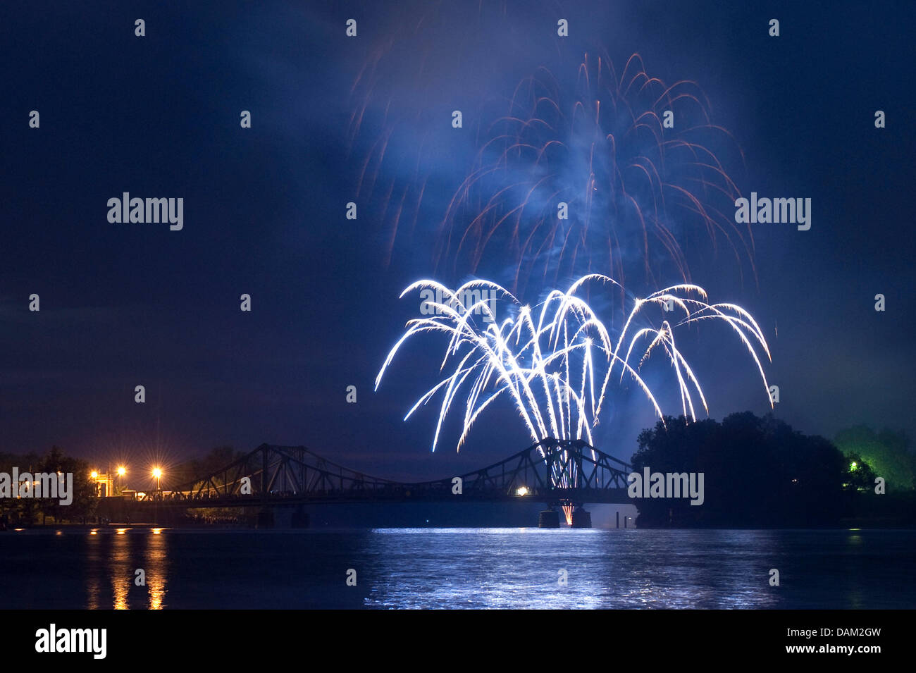 Create fireworks hi-res stock photography and images - Alamy
