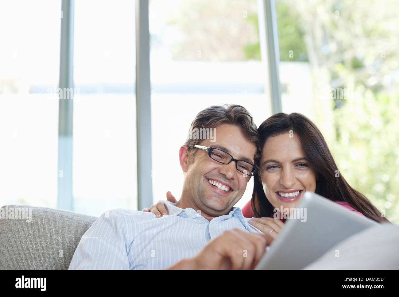 Girlfriend computer hi-res stock photography and images - Alamy