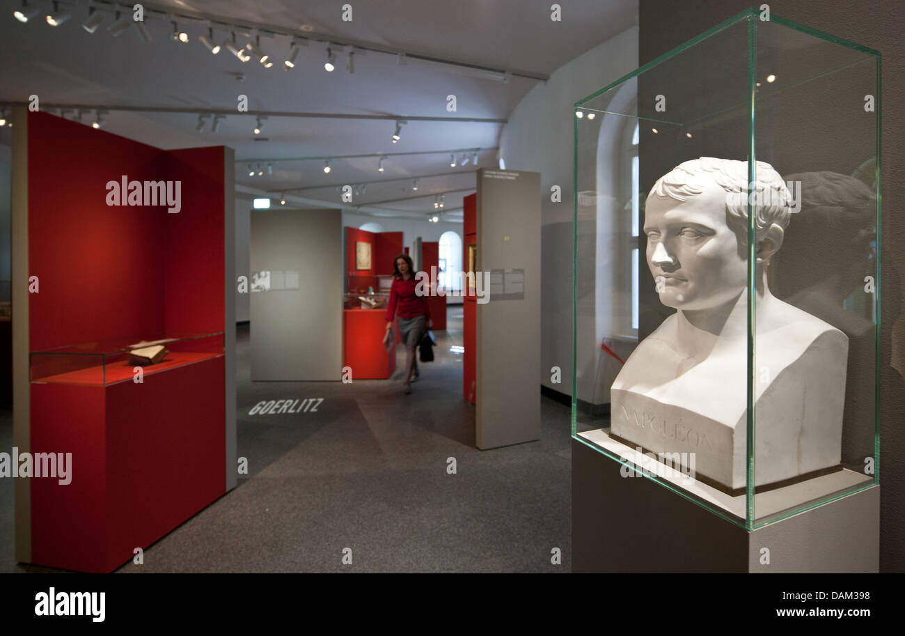 Napoleon stands hi-res stock photography and images - Alamy