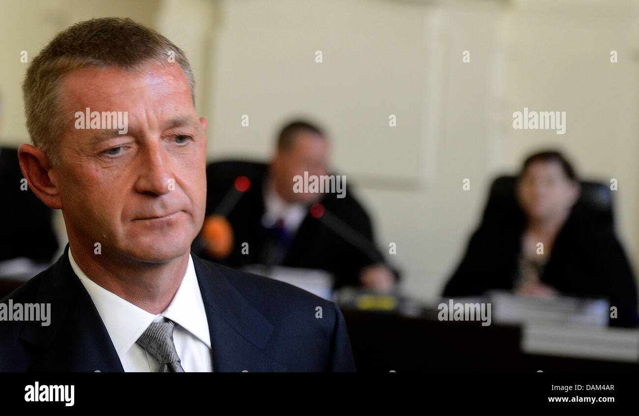 Who is accused of her murder hi-res stock photography and images - Alamy