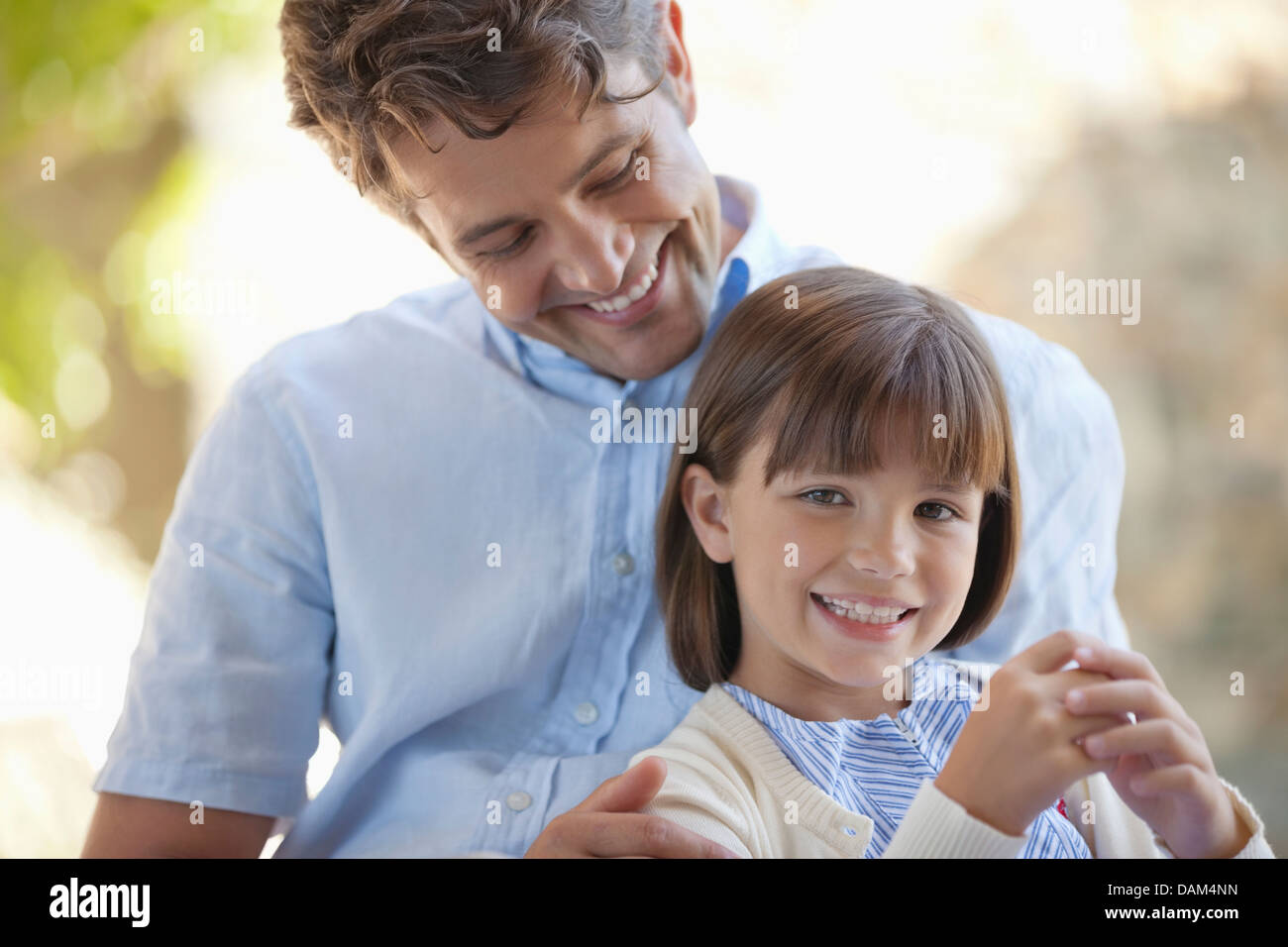 Father daughter outdoors hi-res stock photography and images - Alamy