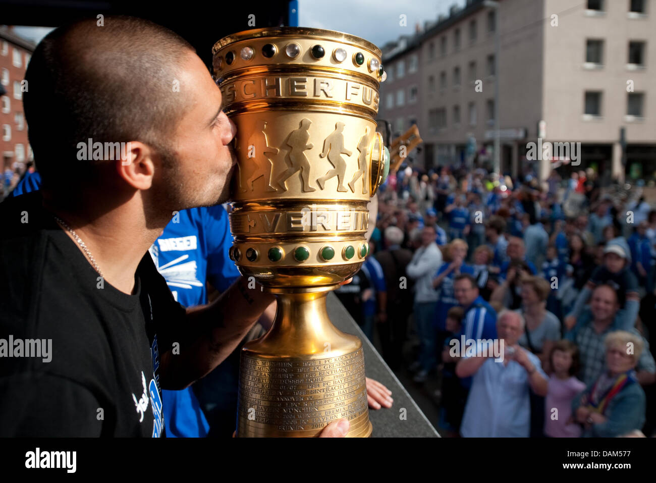 Schalke's Edu kisses the DFB cup during the car parade of FC Schalke 04 ...