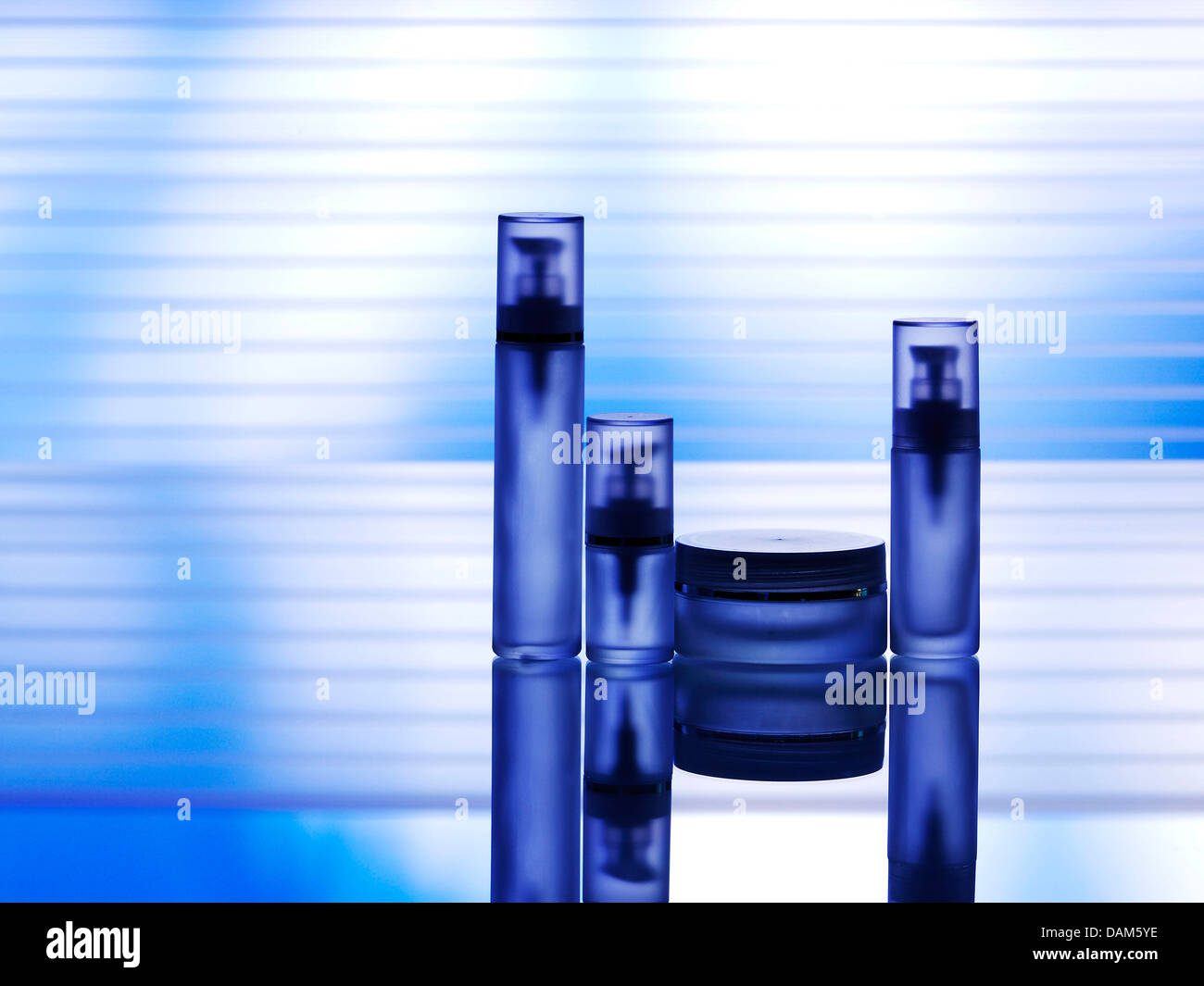 Cosmetic jars and flasks in chemistry lab Stock Photo - Alamy