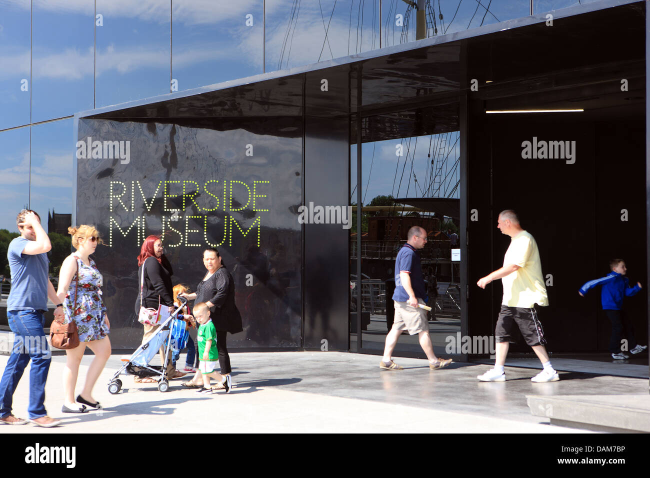 Riverside museum glasgow hi-res stock photography and images - Alamy