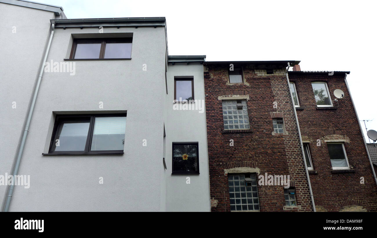 Refurbished cladding hi-res stock photography and images - Alamy