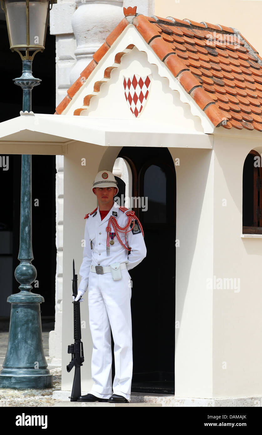 Prince albert of monaco in stands hi-res stock photography and images ...