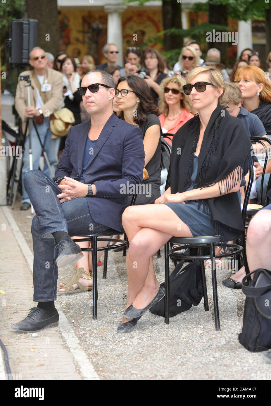 Artist duo Jennifer Allora (r) and Guillermo Calzadilla attend a press ...