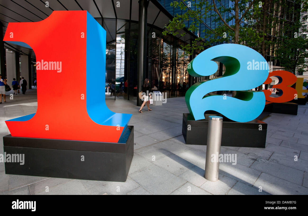 "One Through Zero" by Robert Indiana (detail) in the City of London ...