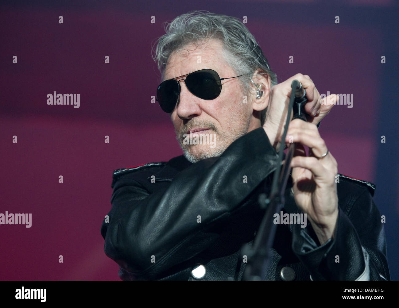 Roger Waters Live At Berlin Wall High Resolution Stock Photography and ...
