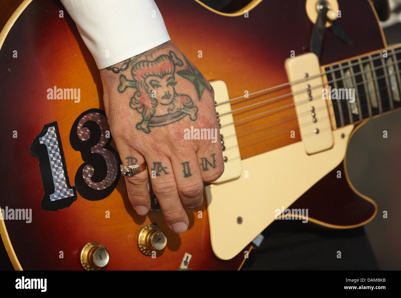 Mike Ness Hand Tattoos