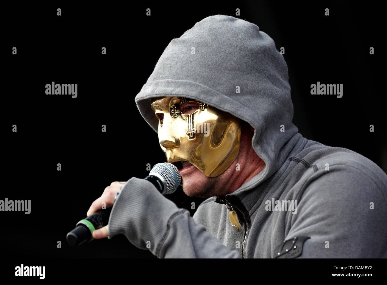 Members of the US band 'Hollywood Undead' perform during the music ...